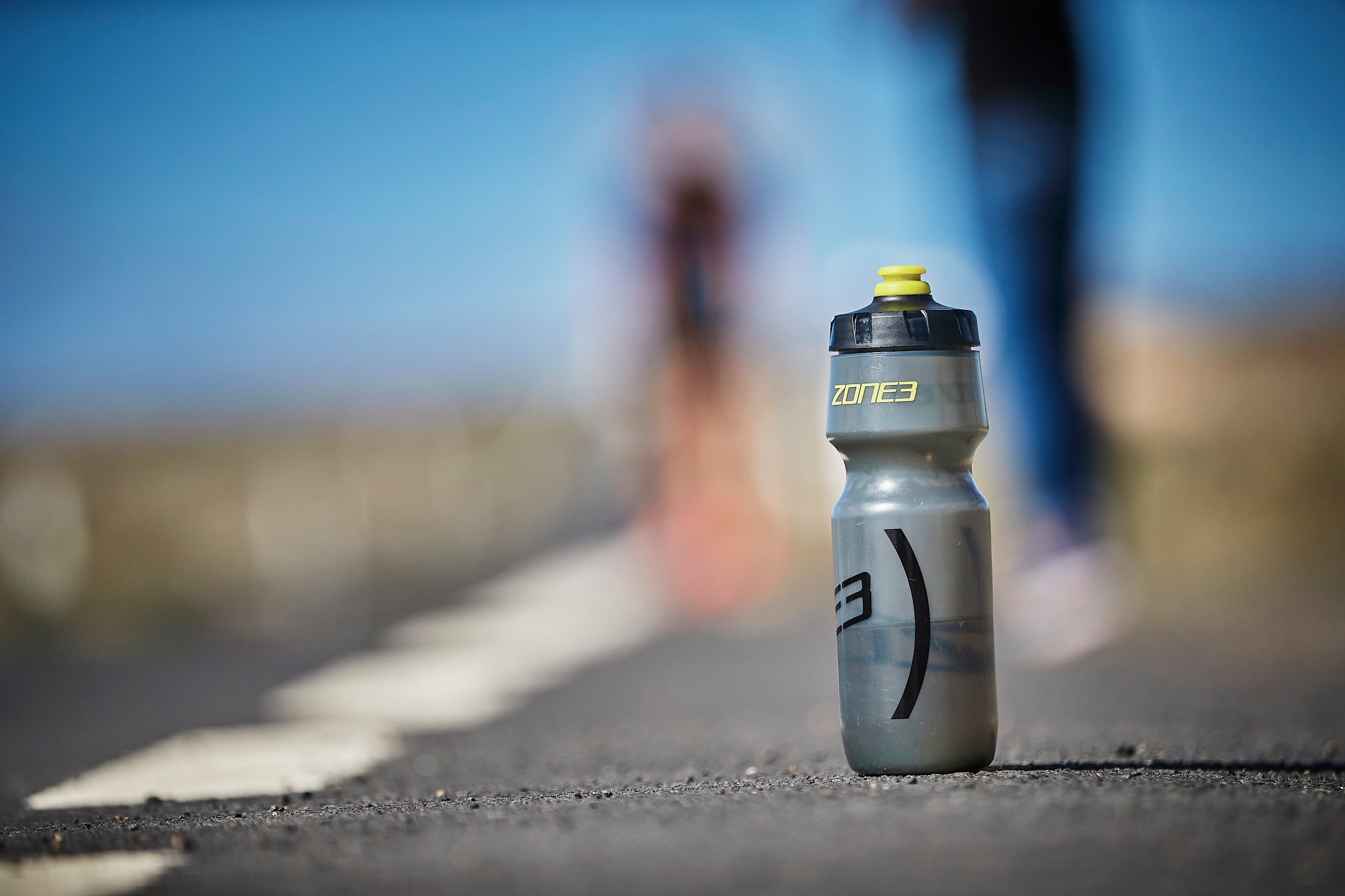 A Guide to Staying Hydrated During your Triathlon – ZONE3 AU